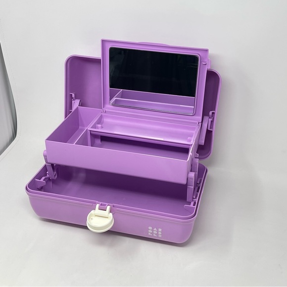 Caboodles | Bags | Nwt Caboodles Onthego Girl Purple Marble Vintage ...